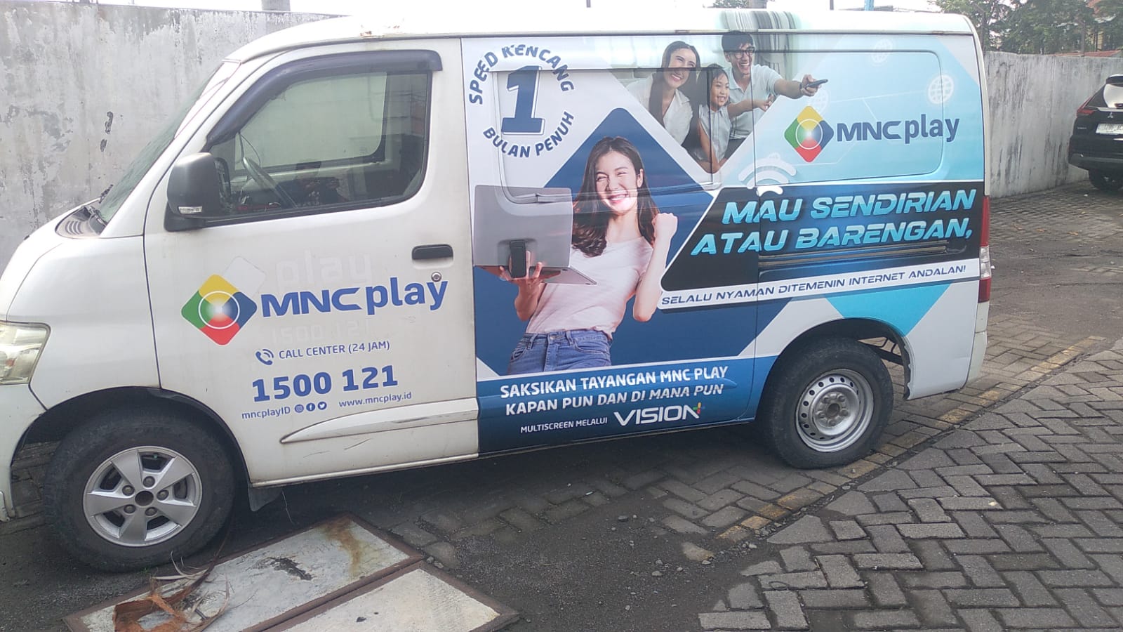 Jasa Branding Mobil Surabaya | Car Branding Surabaya